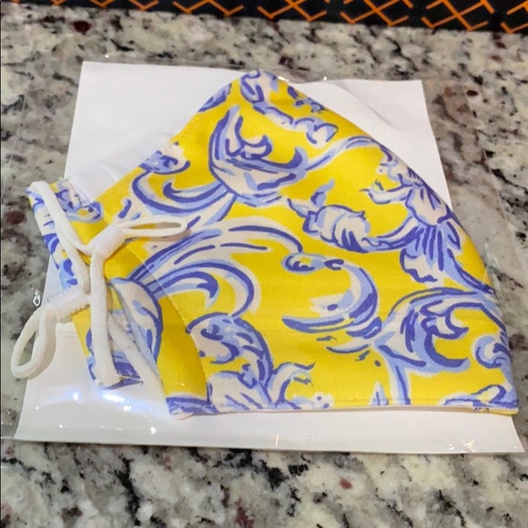 Tory Burch | Accessories | Nwt Auth Tory Burch Face Mask | Poshmark
